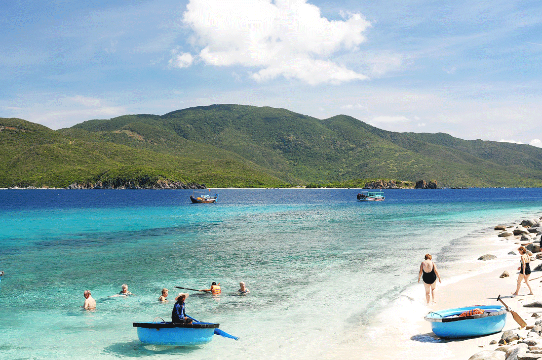 Tour Nha Trang Trong Ngày: Khám Phá 3 Đảo Vip Hòn Mun - Hòn Tằm