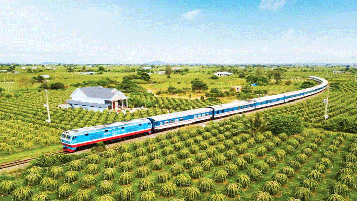 Tour Xe Lửa Miền Trung 3N4Đ: Khám Phá Quy Nhơn - Phú Yên